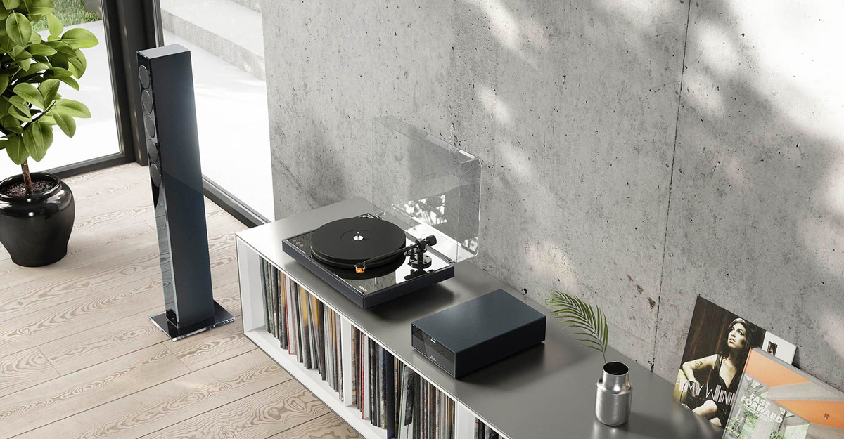 Revox Australia - Reel to Reel Tape Recorders and Audio Systems